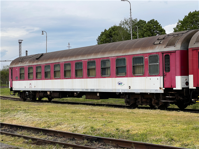 SKCS: WLAB - SpotLog